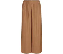 Culotte kombinieren: So tragen Sie die weiten Hosen stilsicher